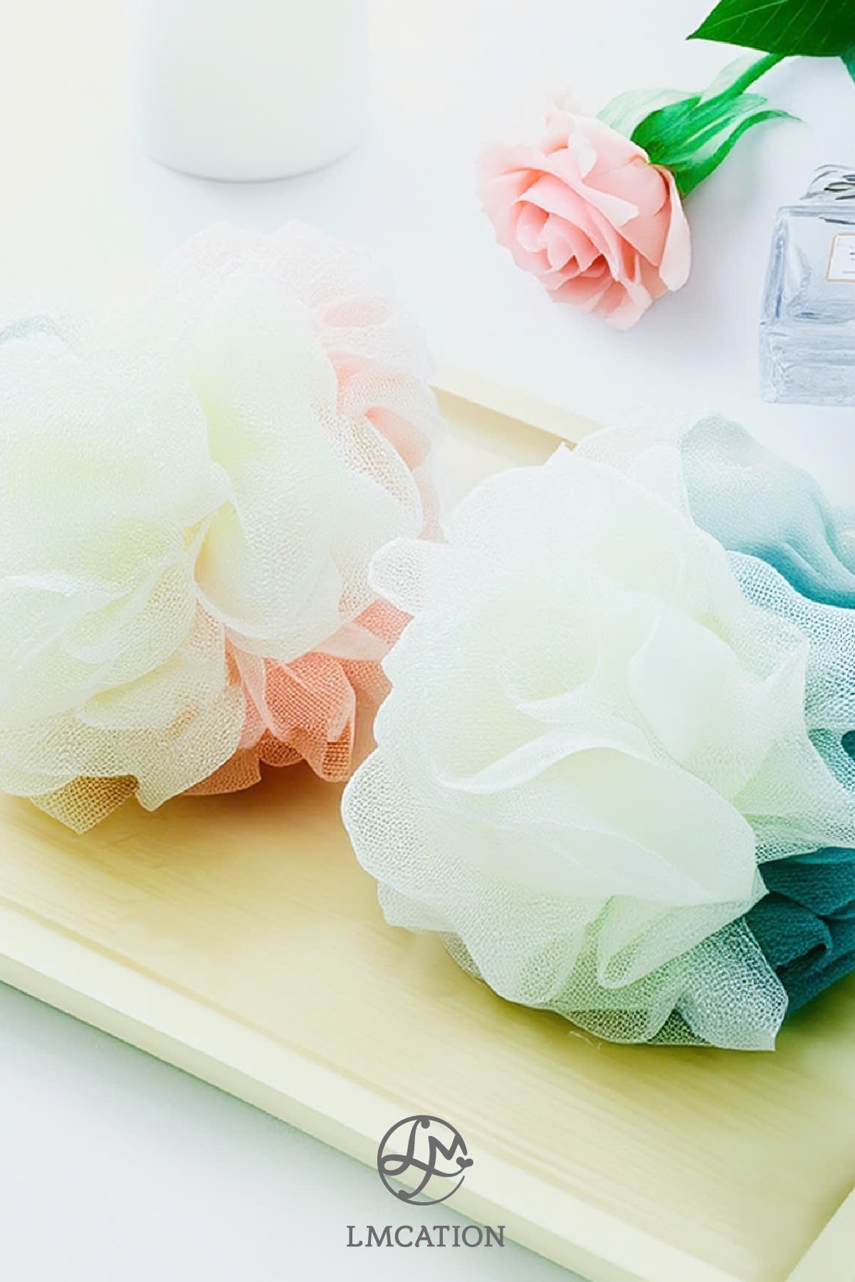 LMcation Premium Round Bath Sponge